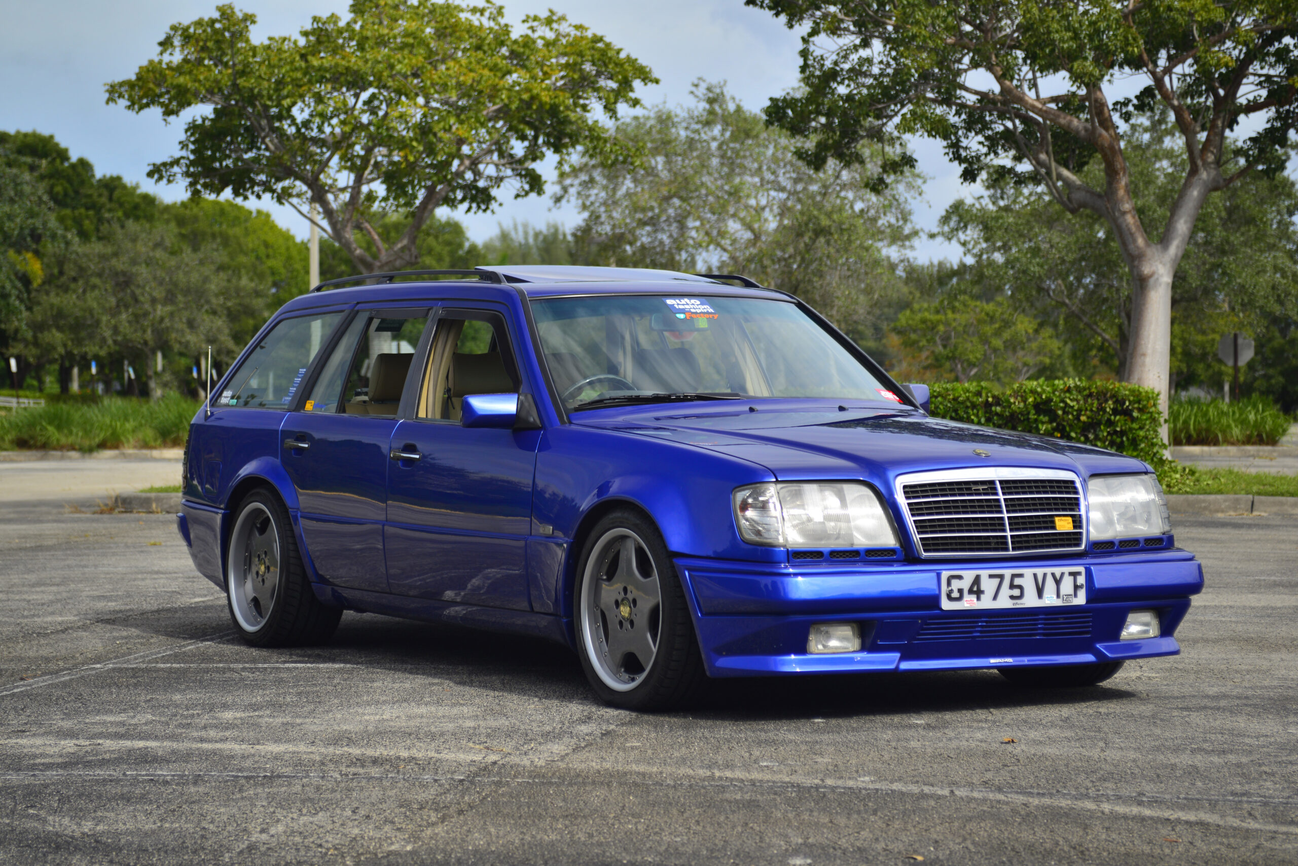 1990 Mercedes-Benz 300TE 24V Wide body AMG Wagon tribute / Prominent ...