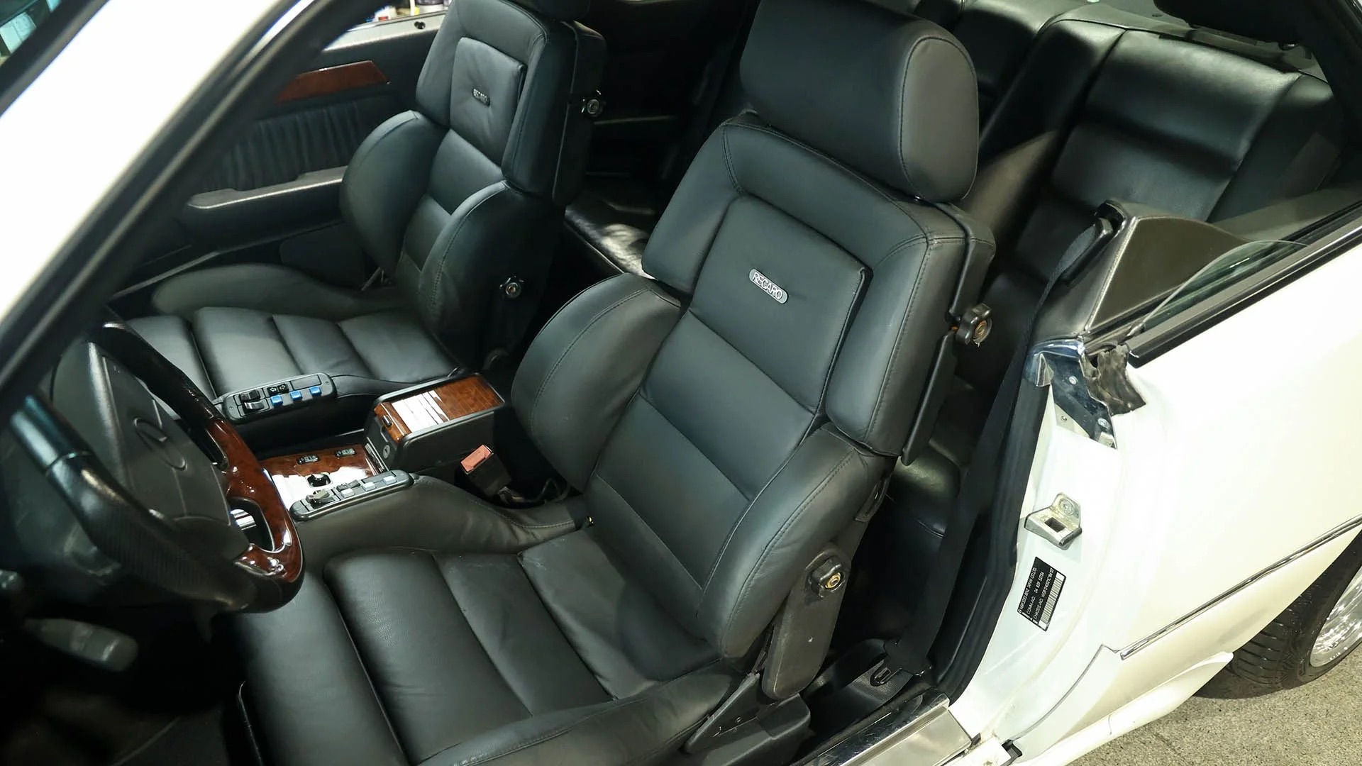 1995 Mercedes-Benz 3.2 Wide Body AMG 124 - Plush Auto